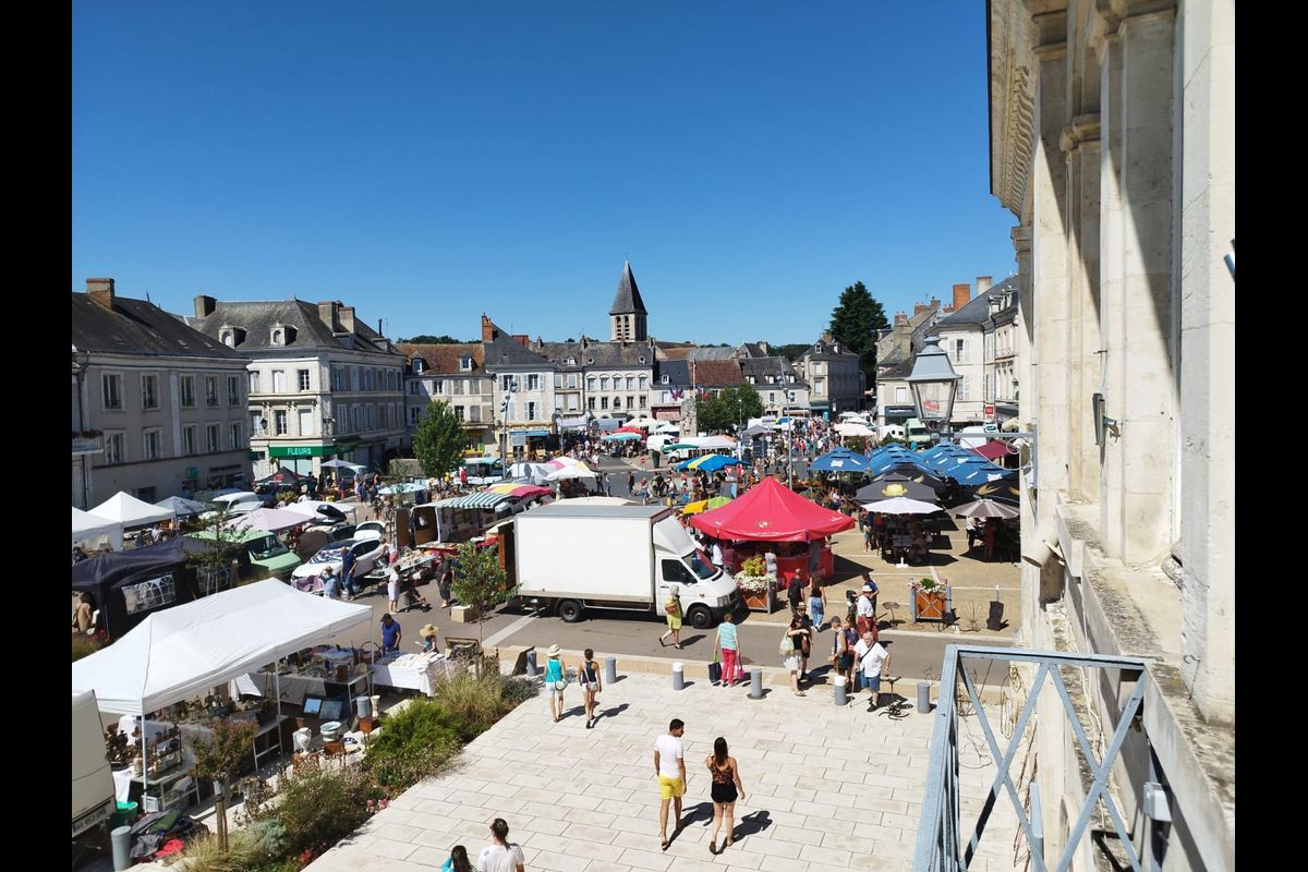 Le Blanc - Brocante annuelle | Frery 1945